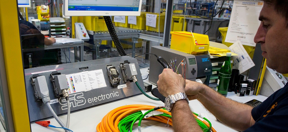 How Do We Actually Test Our chainflex® Cables? | igus® Canada Blog ...
