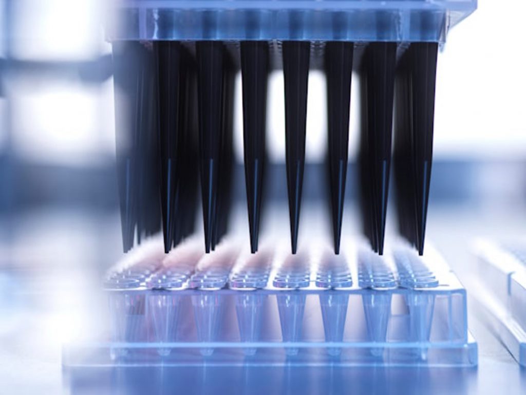 Improving pipetting reliability & efficiency with automation | igus ...