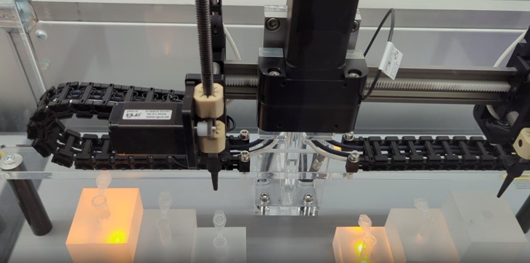 Improving pipetting reliability & efficiency with automation | igus ...